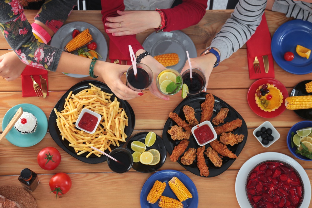 Top 9 Best Camping Dinnerware of 2025 Reviewed - Camping Spark